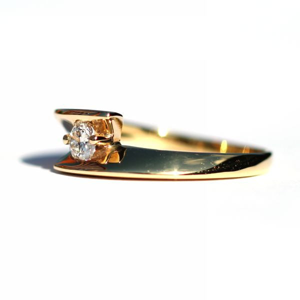 Prairie Encased White Diamond Ring – Exclusive Diamond Co